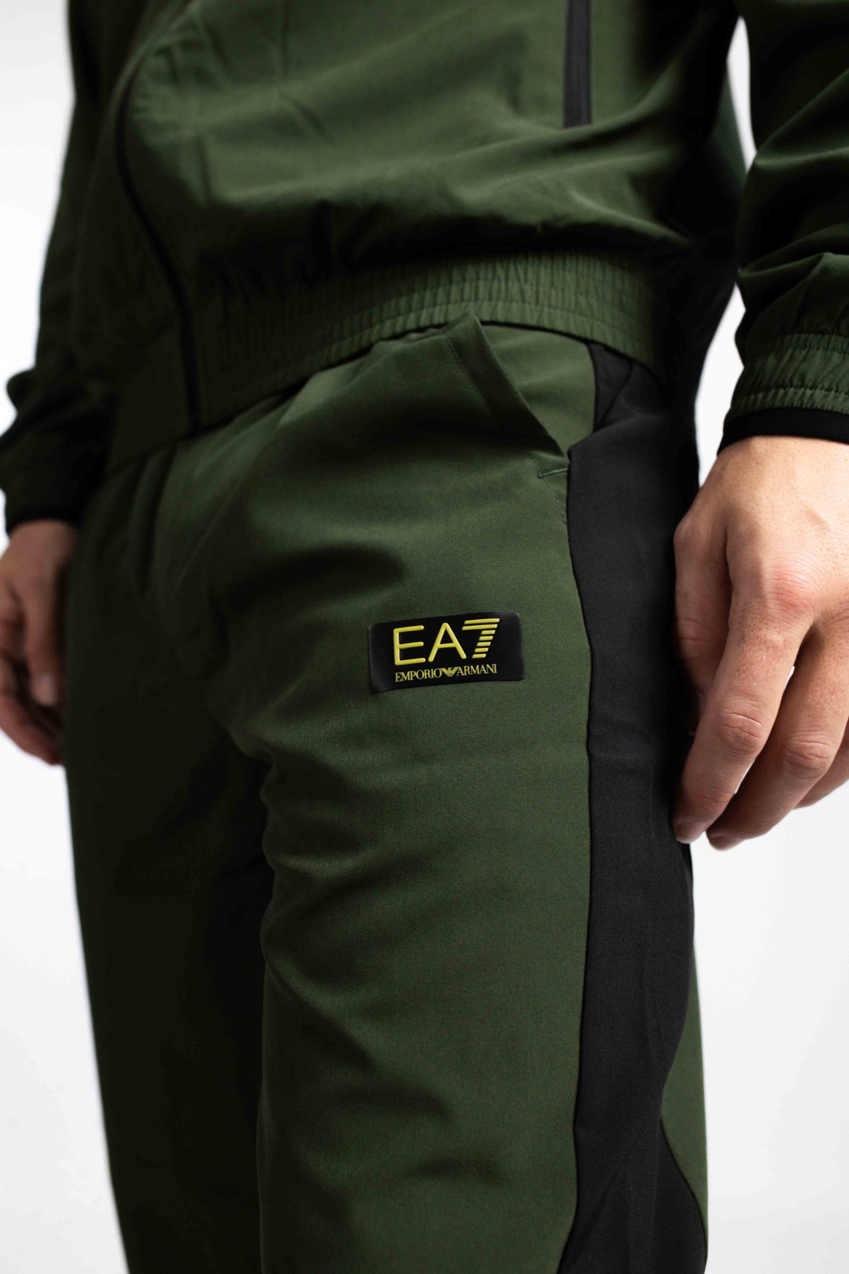 EA7 Emporio Armani Ventus7 Trainingspak Heren Donkergroen Heren shoppen ...