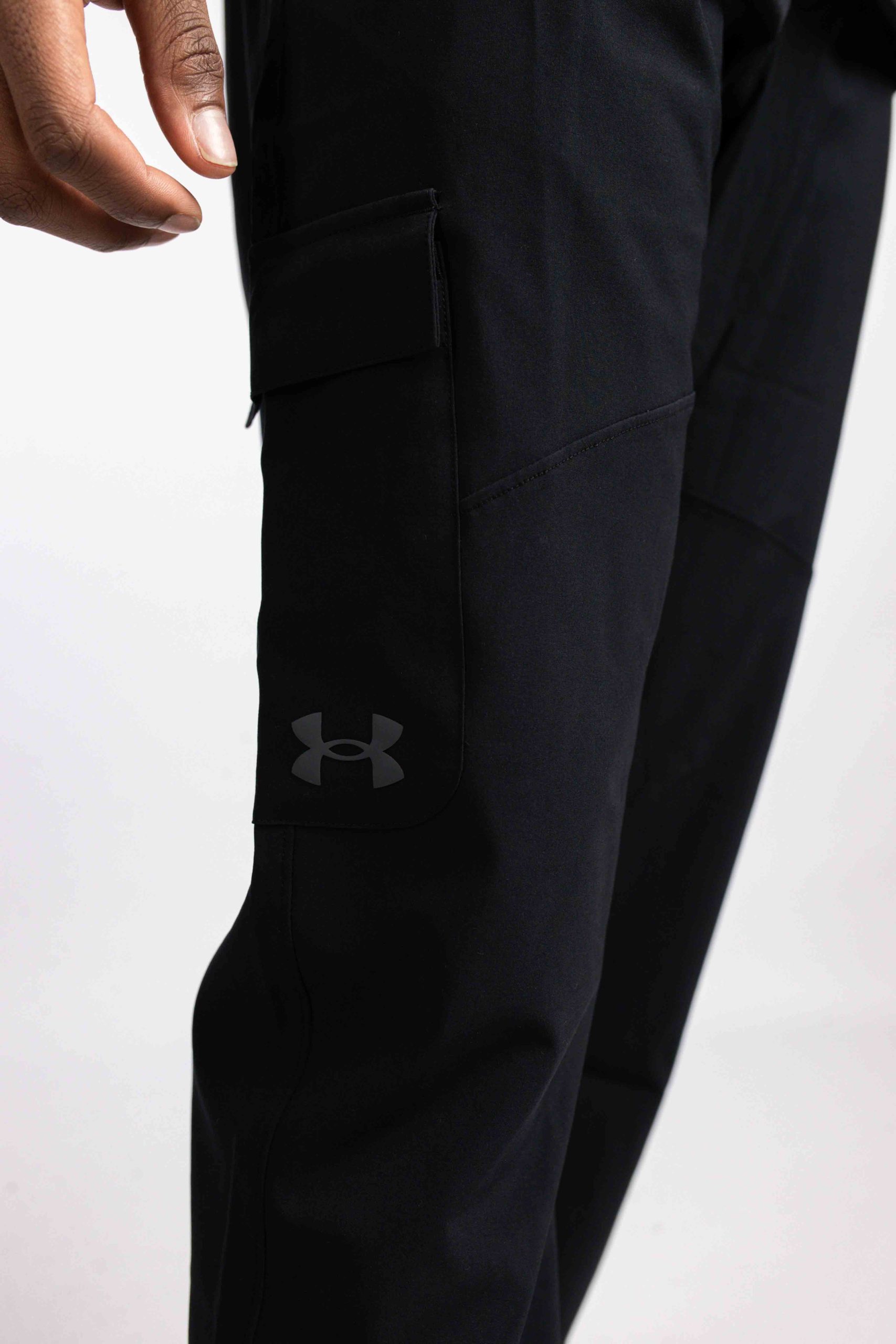 Under Armour Stretch Woven Cargo Broek Heren Zwart Heren shoppen ...